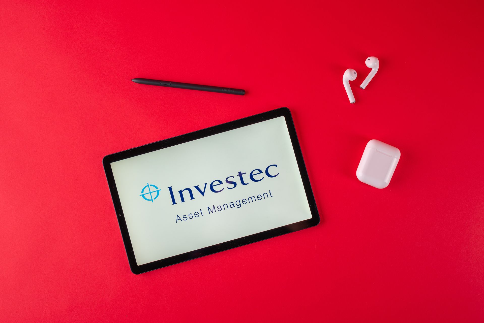 Revenue, profits rise at newly-expanded Investec - Vox Markets